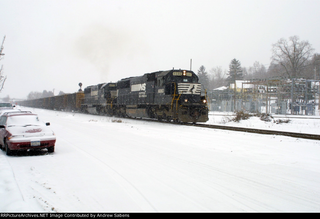 NS 6680 in the snow